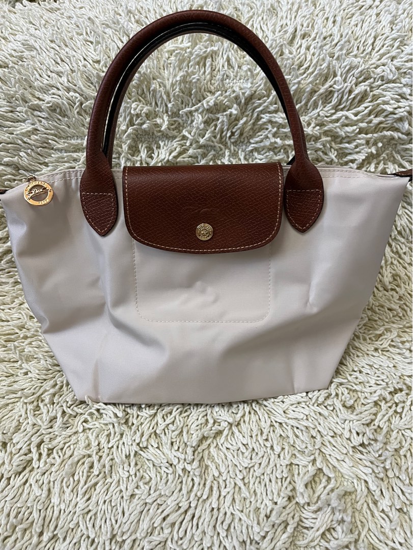 Longchamp small short handle papier, Luxury, Bags & Wallets on Carousell