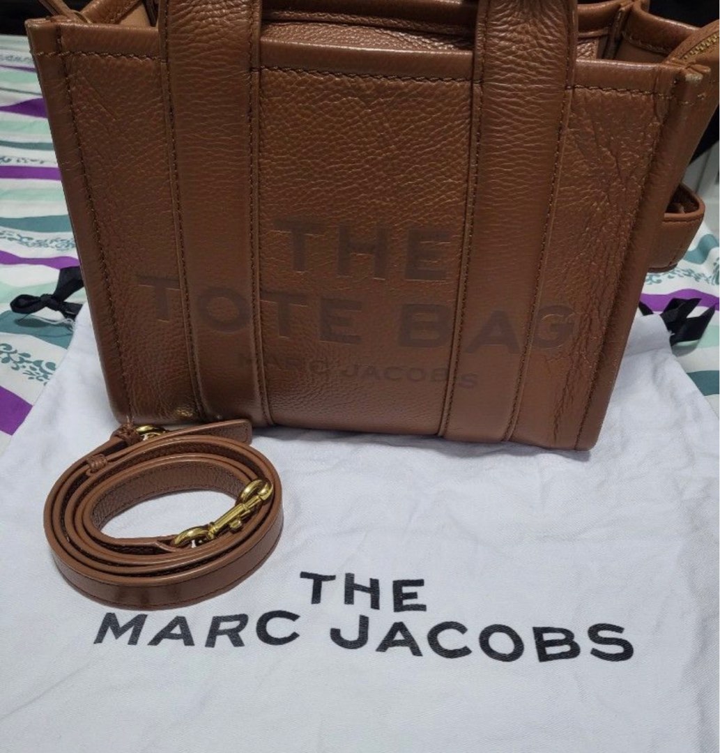 Mac Jacobs The Tote Bag, Luxury, Bags & Wallets on Carousell