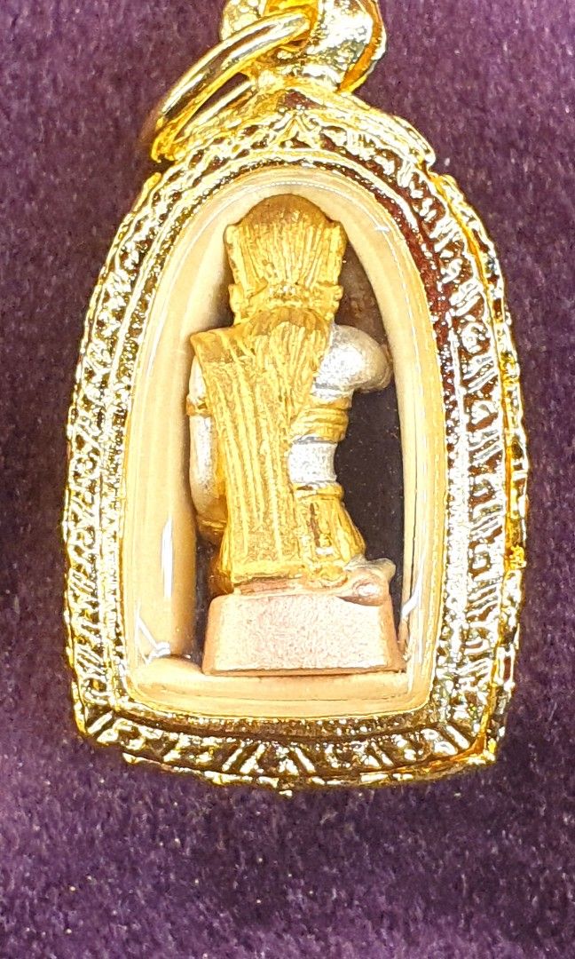 Mae Nang Kwak Thongkam Riap Sap Ngern believed to be the Golden Goddess ...