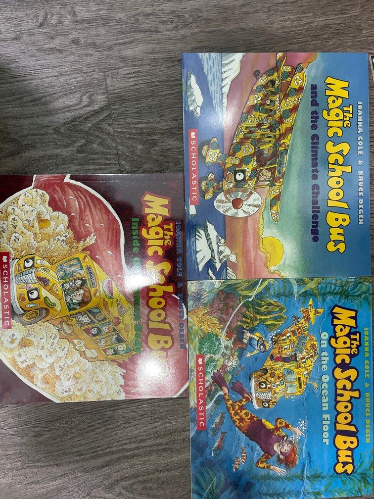 Magic School Bus 7 book bundle, Hobbies & Toys, Books & Magazines ...