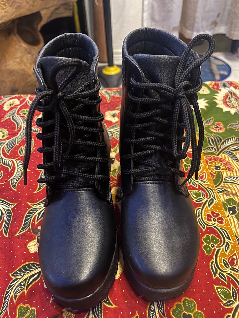Marikina Made Boots, Women's Fashion, Footwear, Boots on Carousell