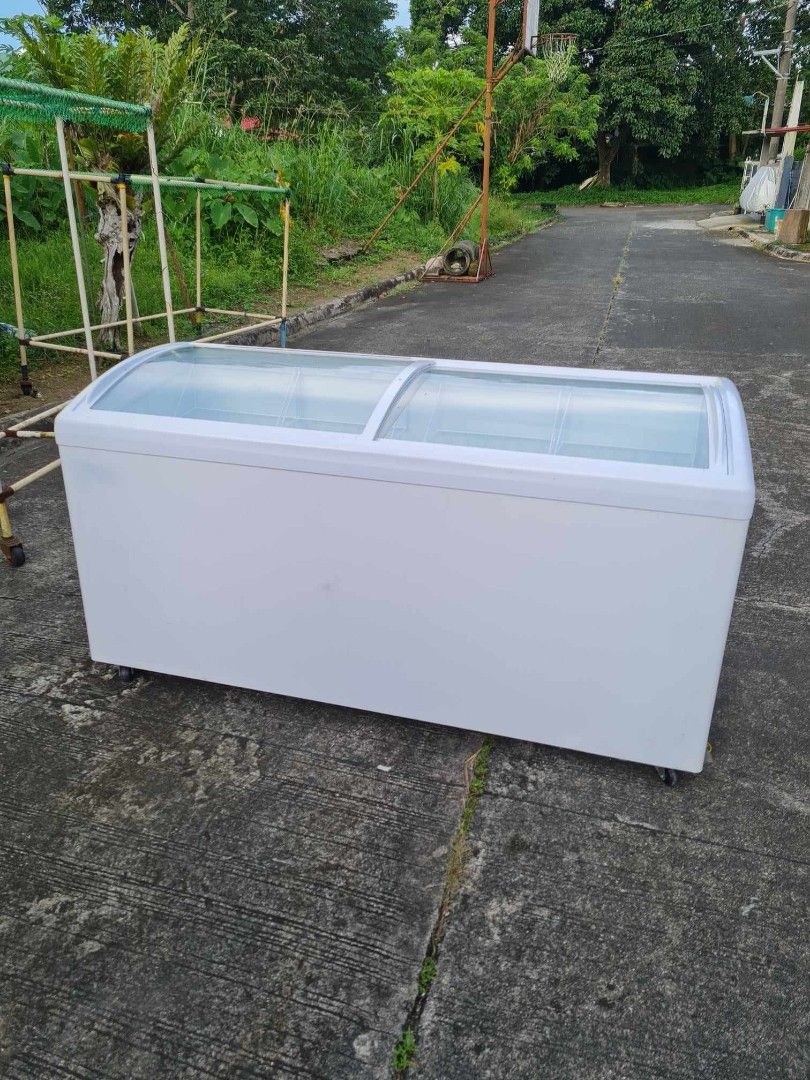 Matrix showcase freezer, TV & Home Appliances, Kitchen Appliances ...