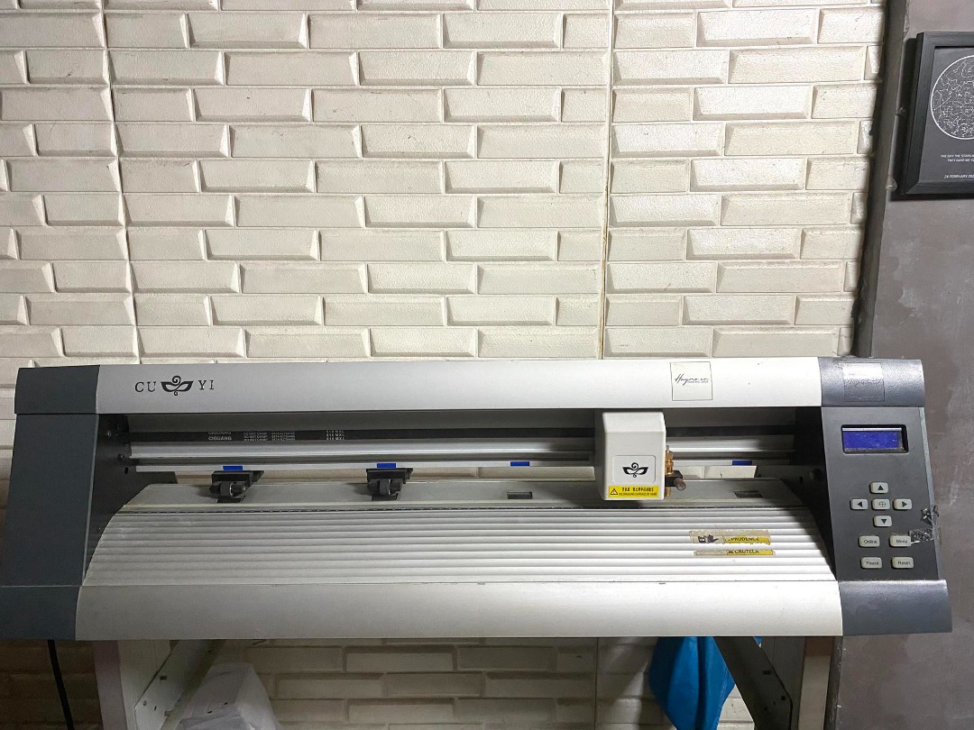 MC630 CUTTING PLOTTER, Computers & Tech, Office & Business Technology ...