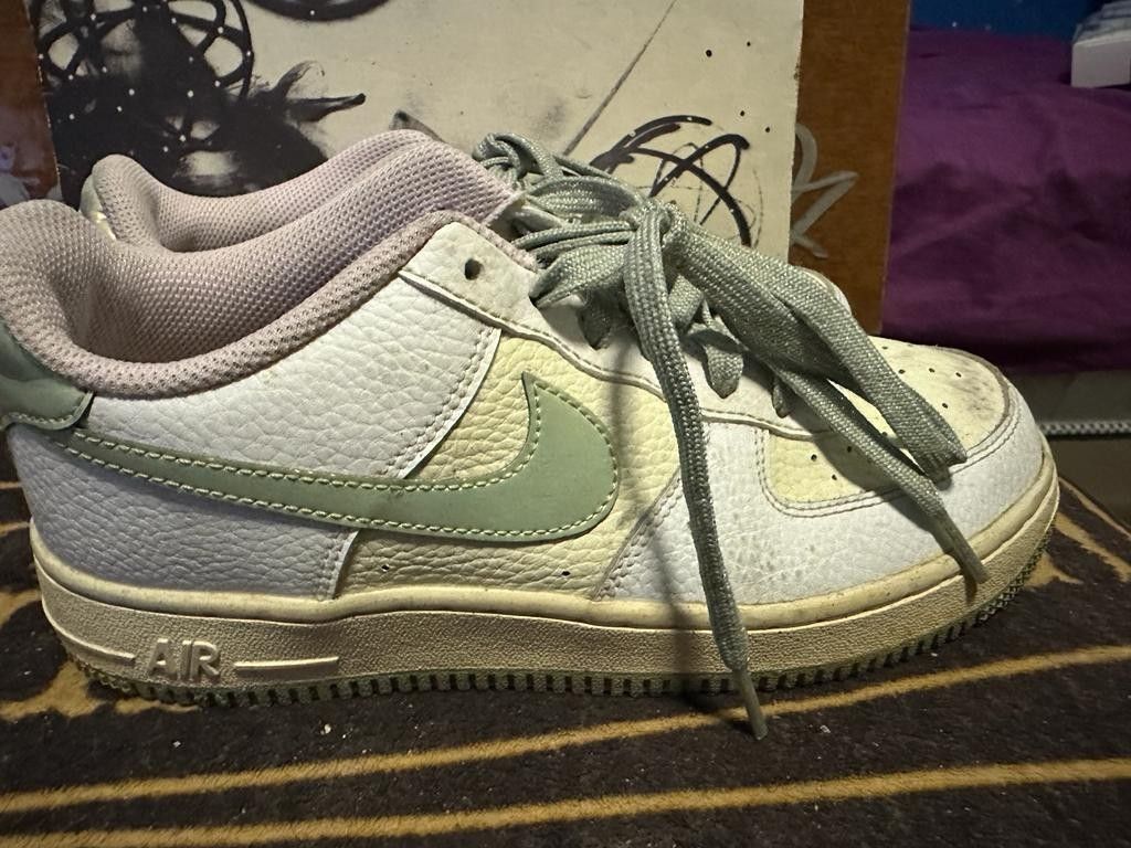 Nike Air Force 1, Women's Fashion, Footwear, Sneakers on Carousell