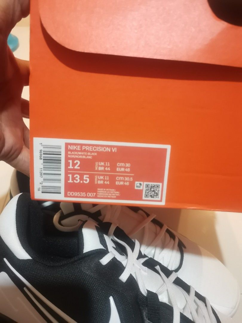 Nike Precision VI Panda, Men's Fashion, Footwear, Sneakers on Carousell