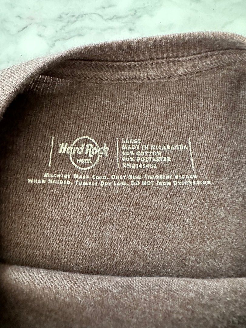 ORI Hard Rock Hotel Desaru Coast tshirt L size, Men's Fashion, Tops ...