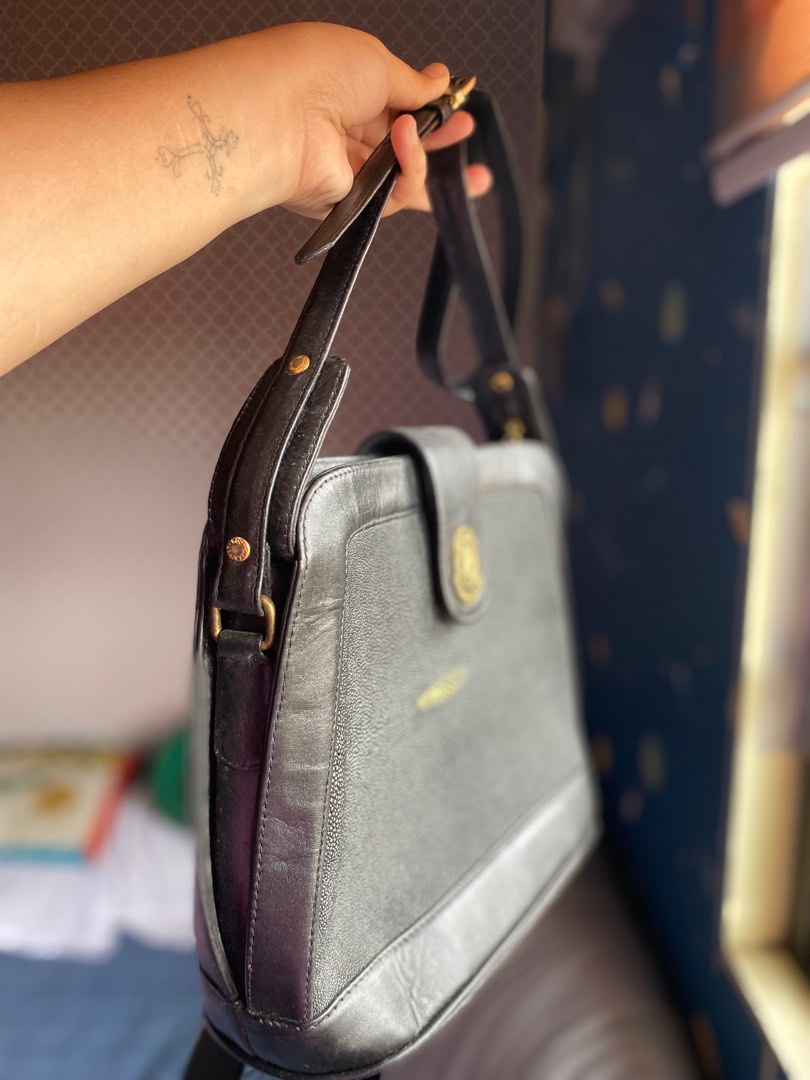 Pacific Genuine Stingray bag, Women's Fashion, Bags & Wallets, Cross ...