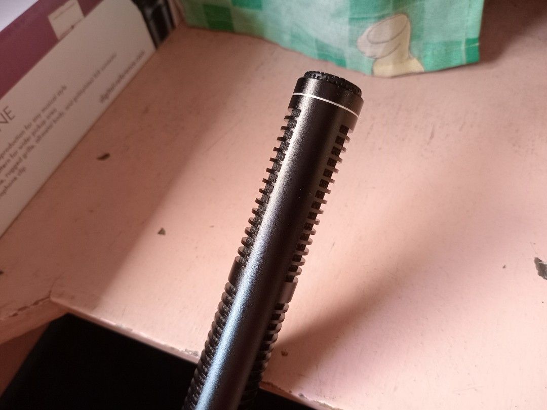 Panasonic EM-2800A Shotgun/Boom Microphone with free Andoer Handheld ...