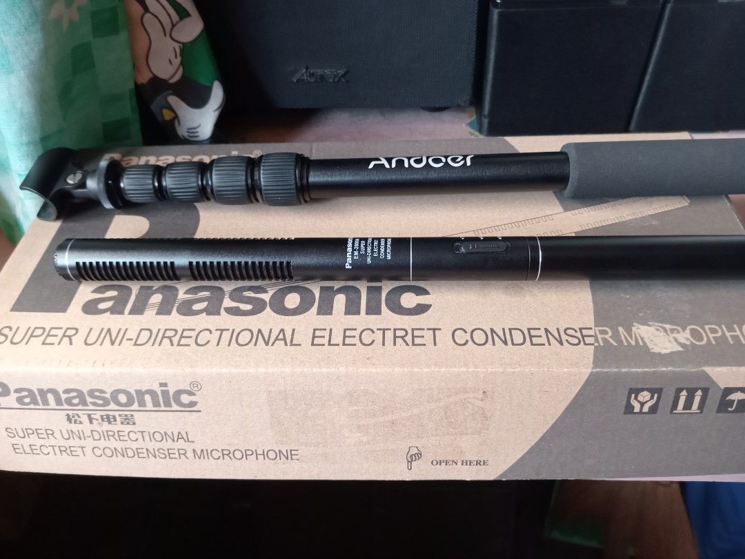 Panasonic EM-2800A Shotgun/Boom Microphone with free Andoer Handheld ...
