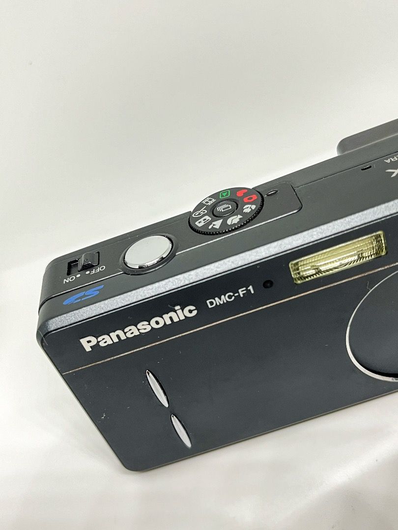 panasonic lumix dmc f1 [rare!] digicam, Photography, Cameras on Carousell