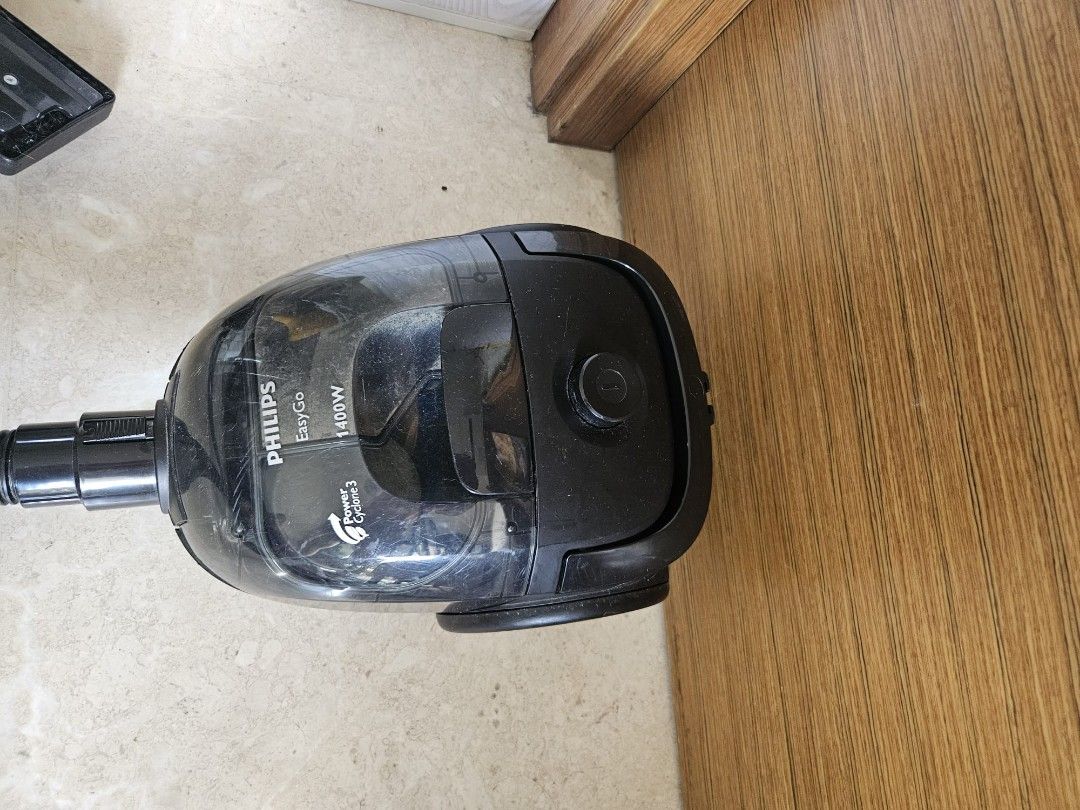 Philips power cyclone 3 easygo compact vacuum cleaner hoover, TV & Home ...