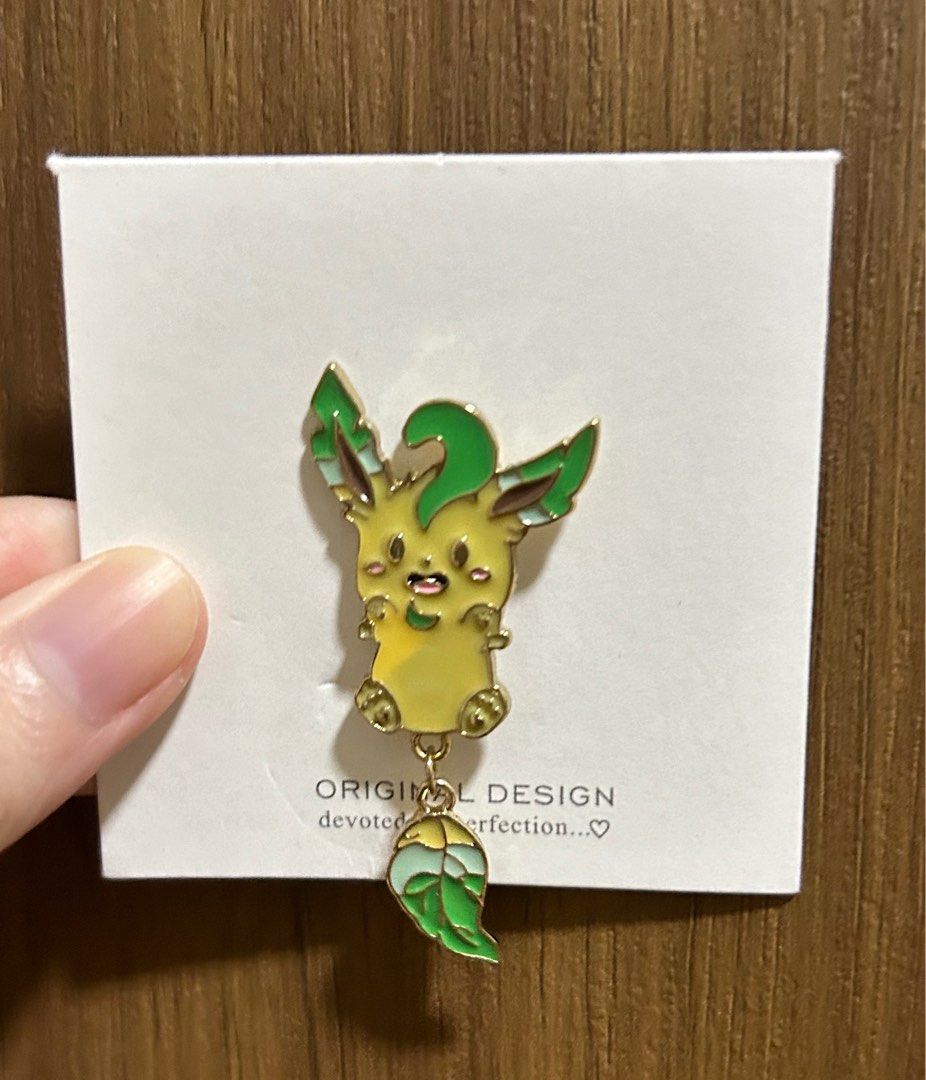 Pokemon Eeveelutions Jolteon and Leafeon badge Pins, Hobbies & Toys ...