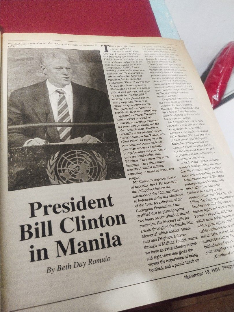 President Bill Clinton visits 1994 Manila visit/ PANORAMA magazine/1994 ...