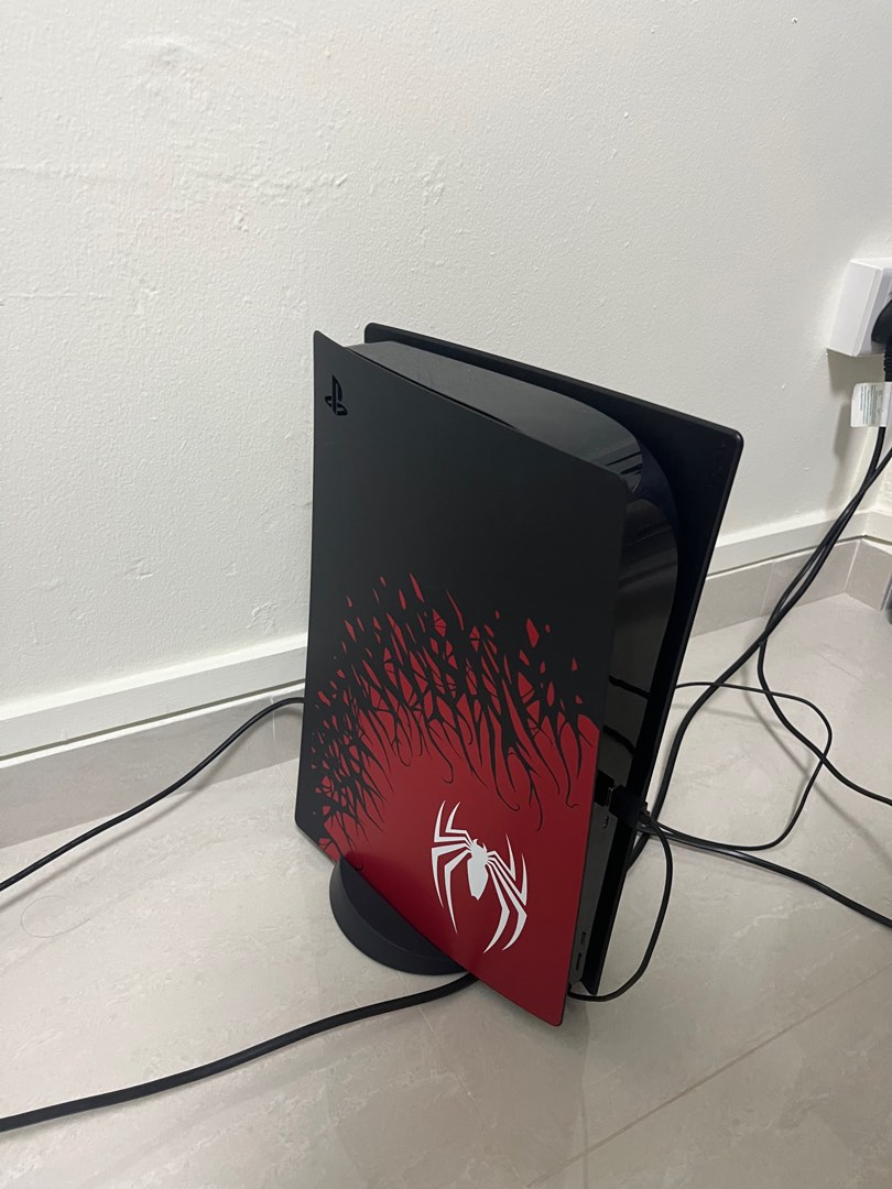 Ps5 (Limited edition - spiderman), Video Gaming, Video Game Consoles ...