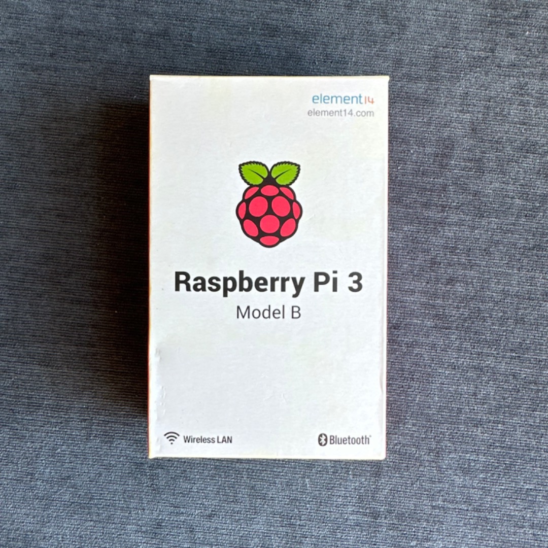 Raspberry Pi 3 Model B Rev 1.2 (32 bit) with case, Computers & Tech ...