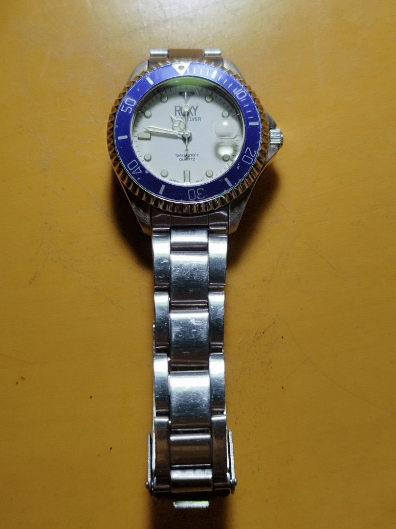 ROXY QUICKSILVER Ladies Diver Watch RX 1000, Luxury, Watches on Carousell