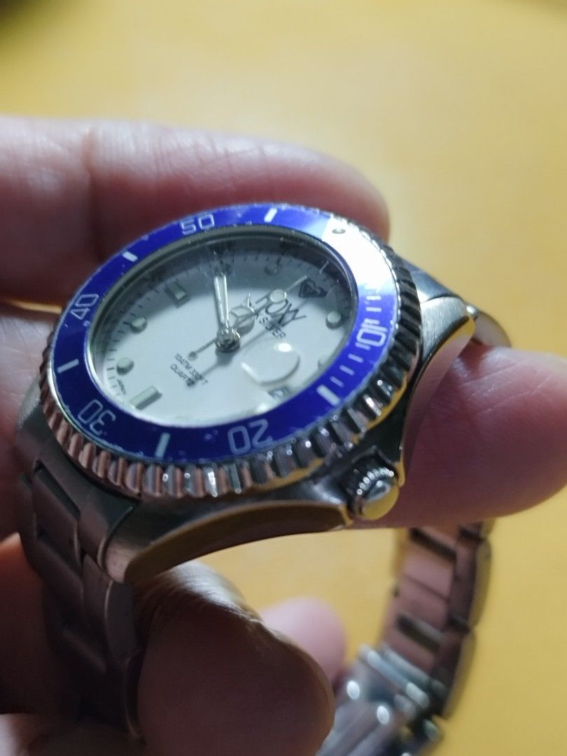 ROXY QUICKSILVER Ladies Diver Watch RX 1000, Luxury, Watches on Carousell