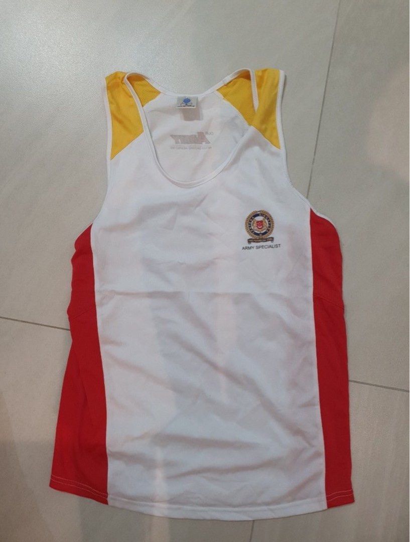 Saf army singlet, Men's Fashion, Activewear on Carousell