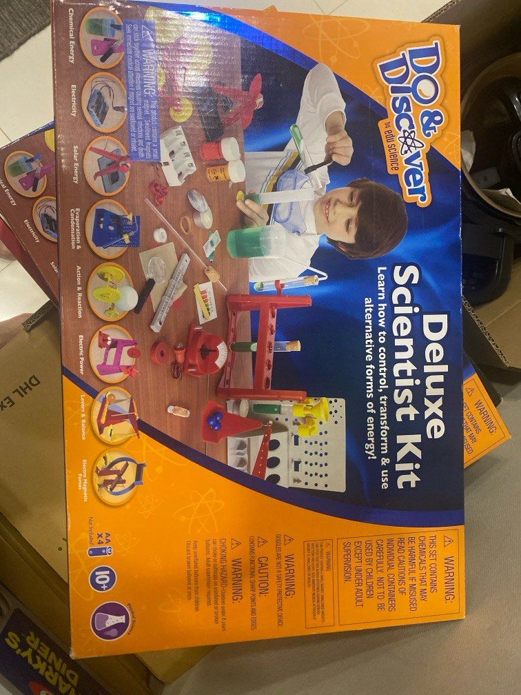 Scientist Kit, Hobbies & Toys, Toys & Games on Carousell