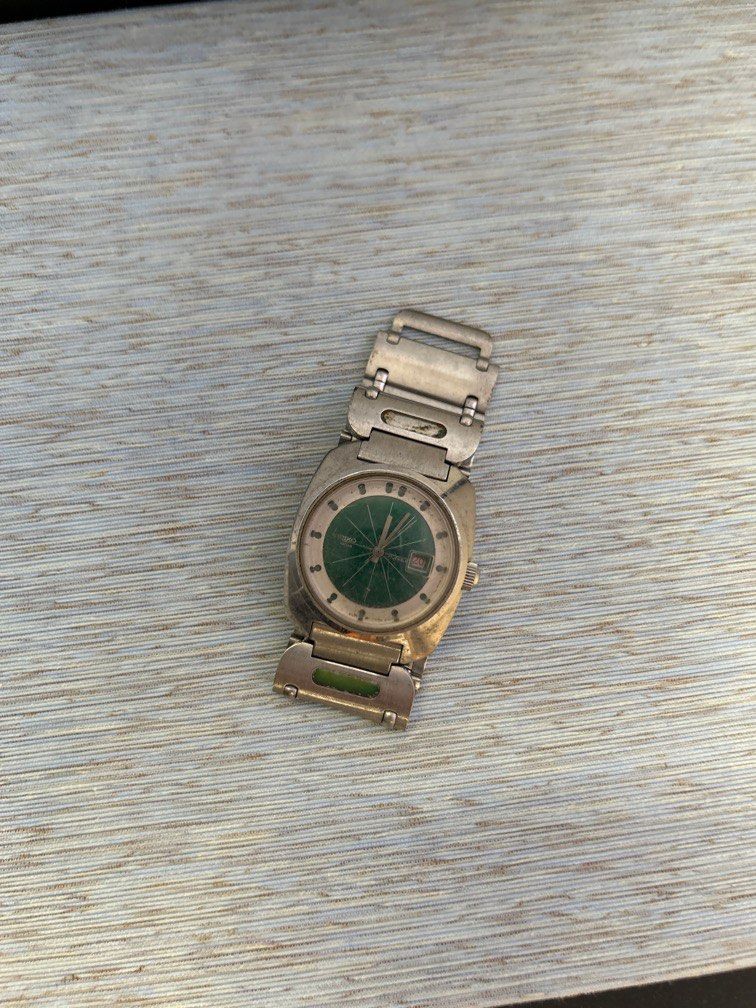 Seiko Chorus 17 Jewel Green Dial Ladies 28mm Manual Wind Wristwatch c ...