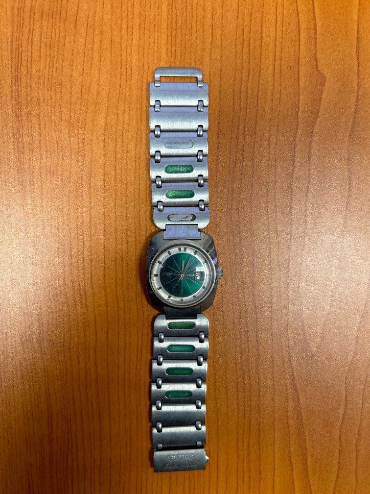 Seiko Chorus 17 Jewel Green Dial Ladies 28mm Manual Wind Wristwatch c ...