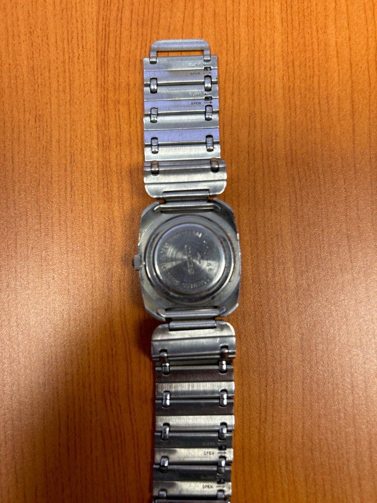 Seiko Chorus 17 Jewel Green Dial Ladies 28mm Manual Wind Wristwatch c ...