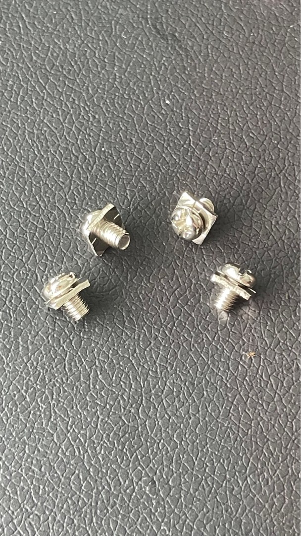 Set of 4 monitor VESA mount screws - 4x6, Computers & Tech, Parts ...