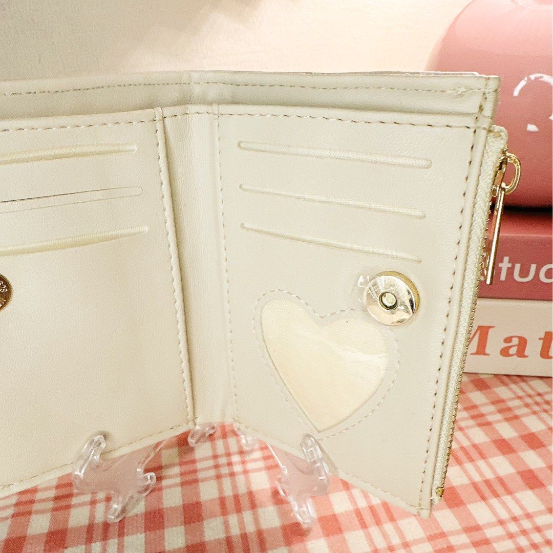 Sinsay Beige Bifold Wallet, Women's Fashion, Bags & Wallets, Wallets ...