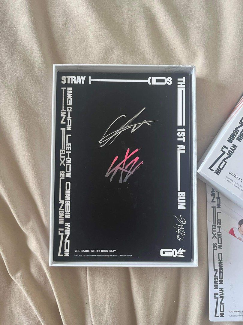 SKZ CHAN SIGNED ALBUM GO LIVE, Hobbies & Toys, Memorabilia ...