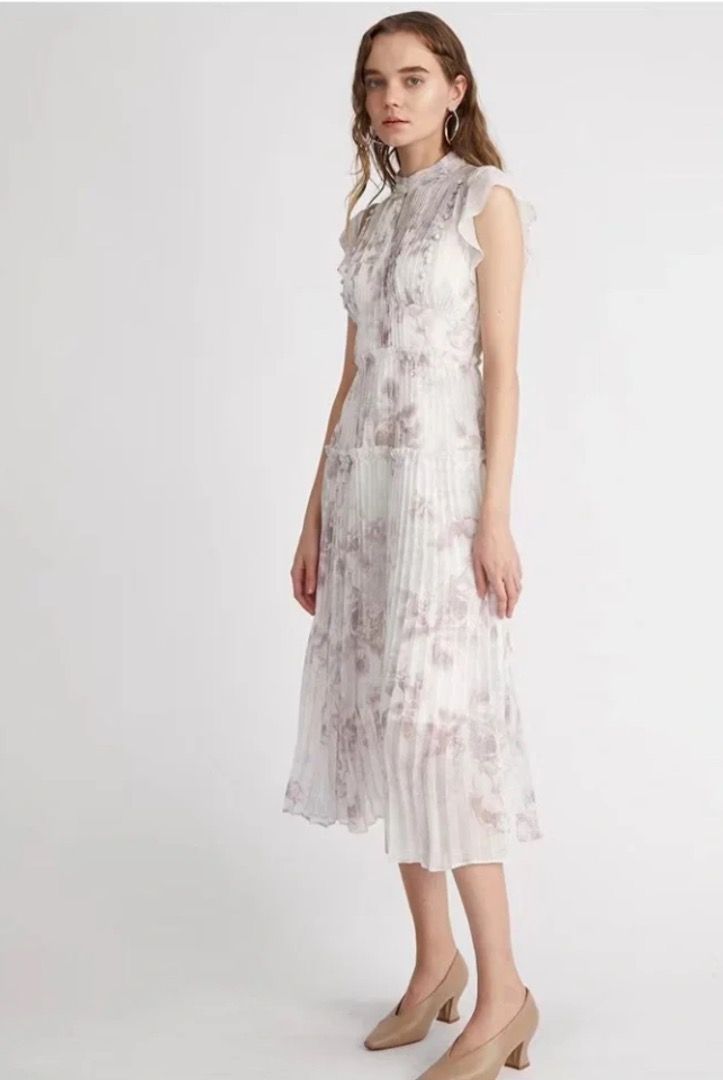 Snidel dress in size 00, Women's Fashion, Dresses & Sets, Dresses on ...