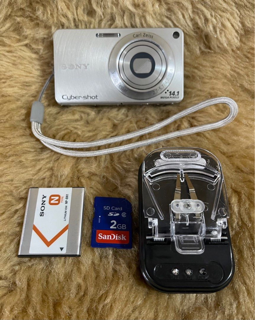 Sony Cybershot DSC-W350 Digital Camera, Photography, Cameras on Carousell