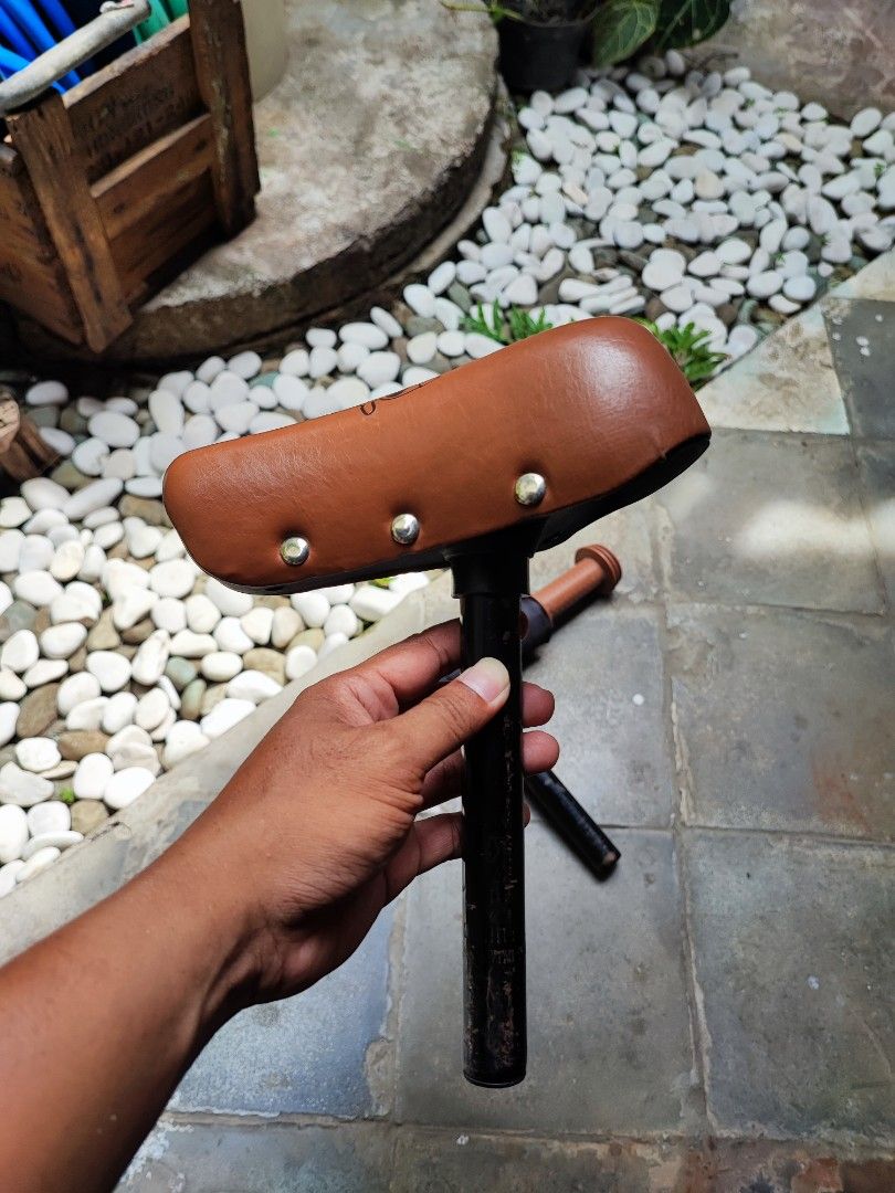 Stang dan Sadel Original Balance Bike London Taxi, Bayi & Anak, Lainnya ...