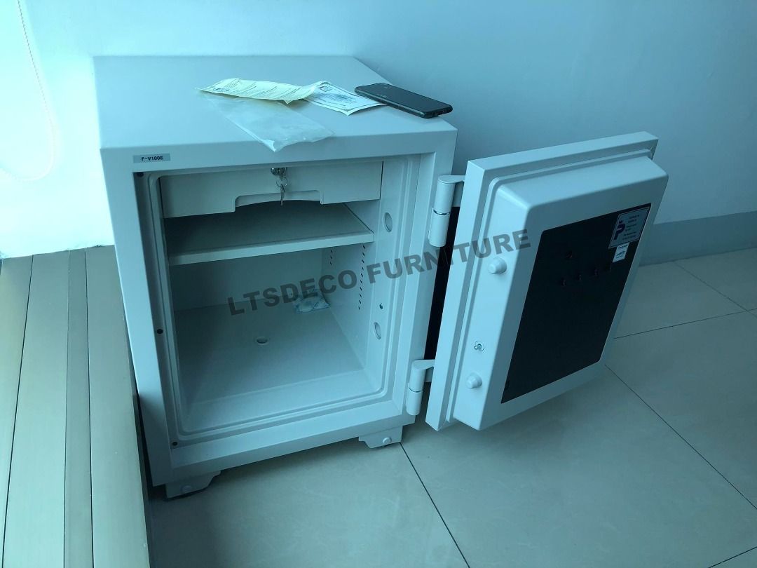 STEEL CABINET SAFETY VAULT OFFICE PARTITION | FURNITURE - SAFETY VAULT ...