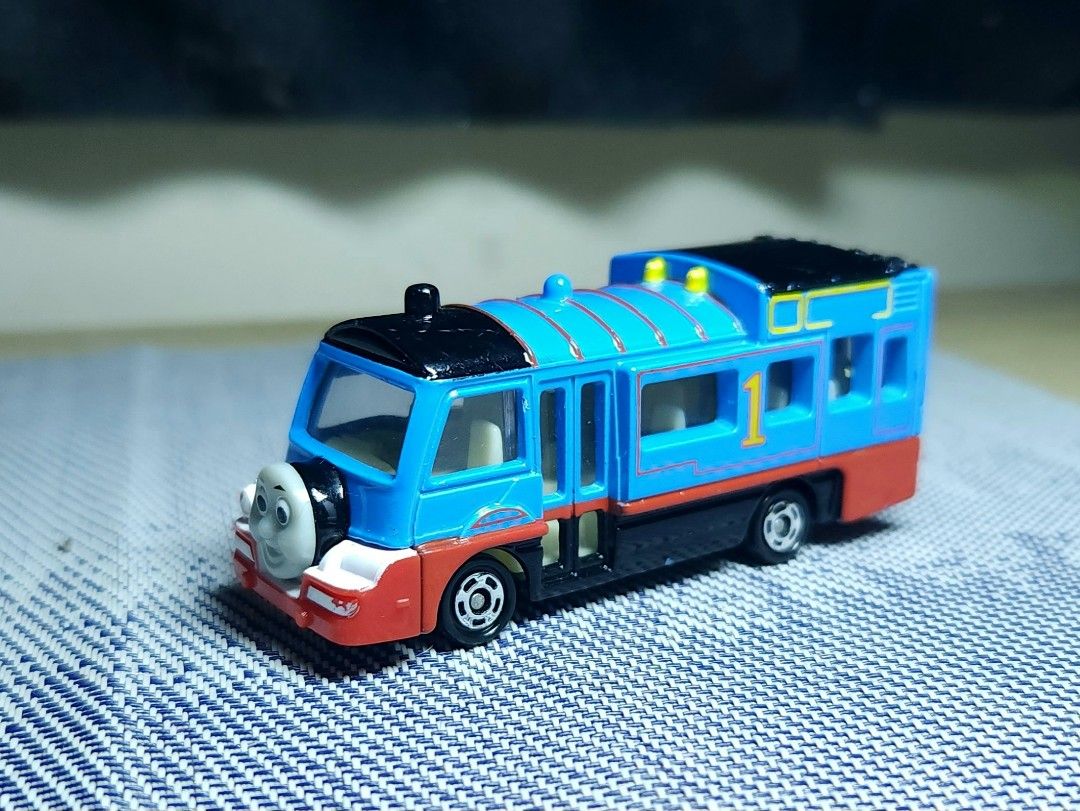 Tomica Thomas Bus, Hobbies & Toys, Toys & Games on Carousell