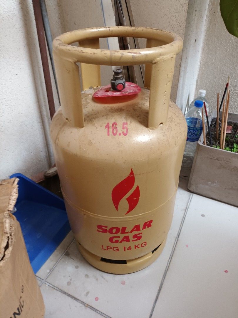 Tong gas kosong 14kg, TV & Home Appliances, Kitchen Appliances, Other ...