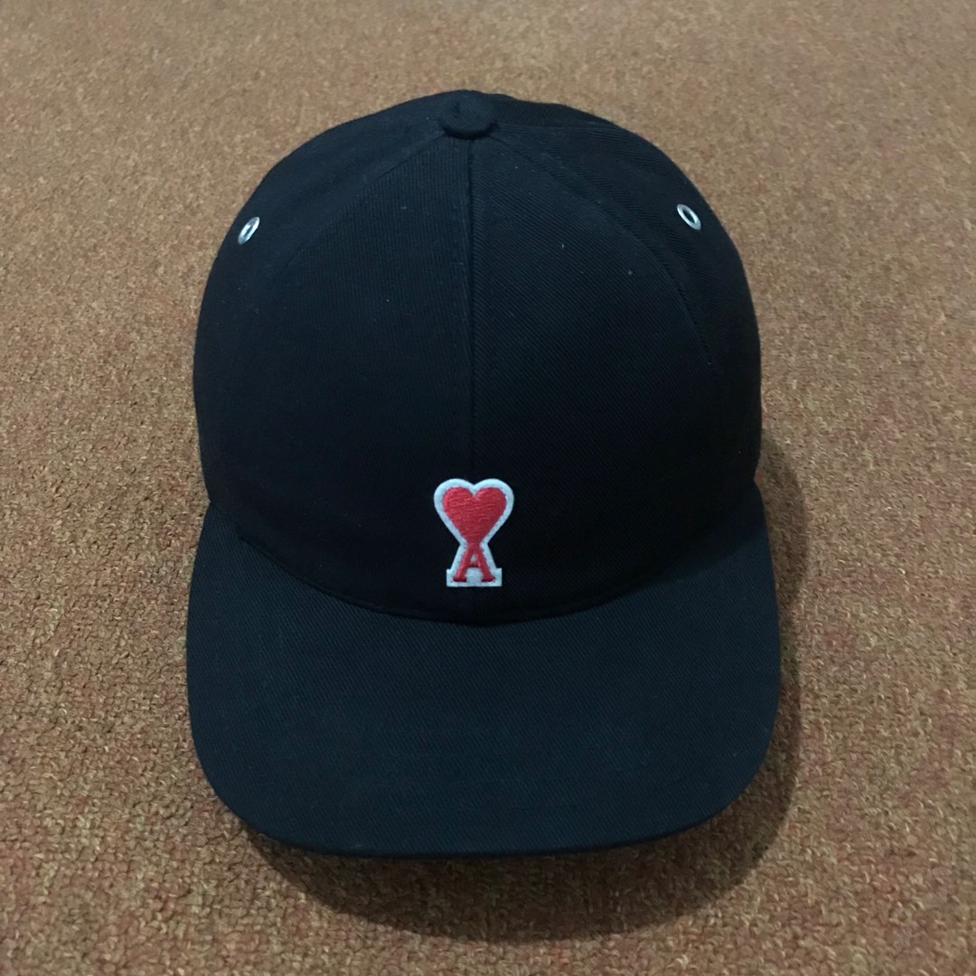 Topi Cap AMI Alexandre Mattiusi, Fesyen Pria, Aksesoris, Topi di Carousell