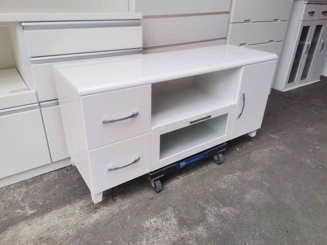 Tv rack Japan surplus, Furniture & Home Living, Furniture, TV Consoles ...