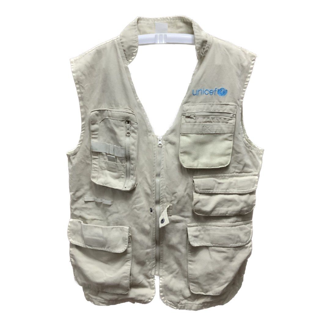 Unicef vest, Men's Fashion, Activewear on Carousell