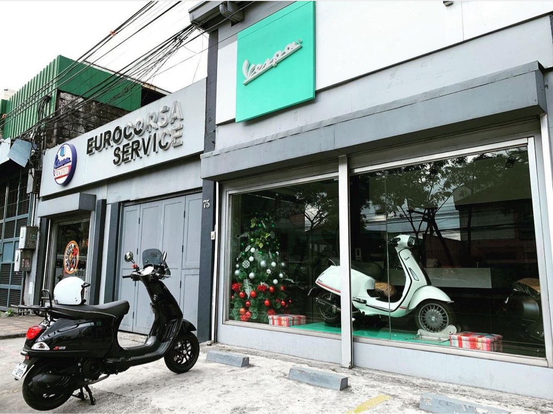 VESPA S125 GLOSSY BLACK, Motorbikes, Motorbikes for Sale on Carousell