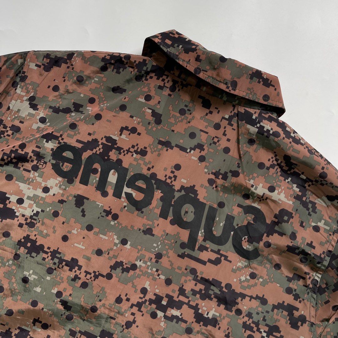 Vintage Supreme x CDG Digital Camo Coach Jacket, Men's Fashion, Coats ...