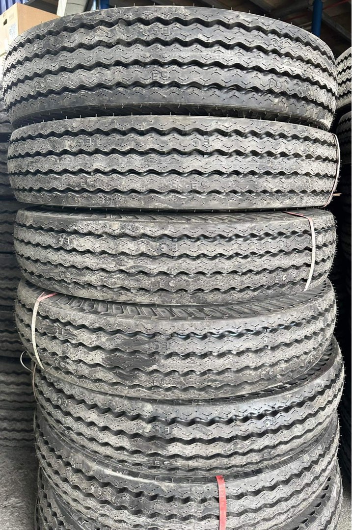 750x15 MRF Super Miler 99 Rib type 14ply bnew with tube and flap, Car ...