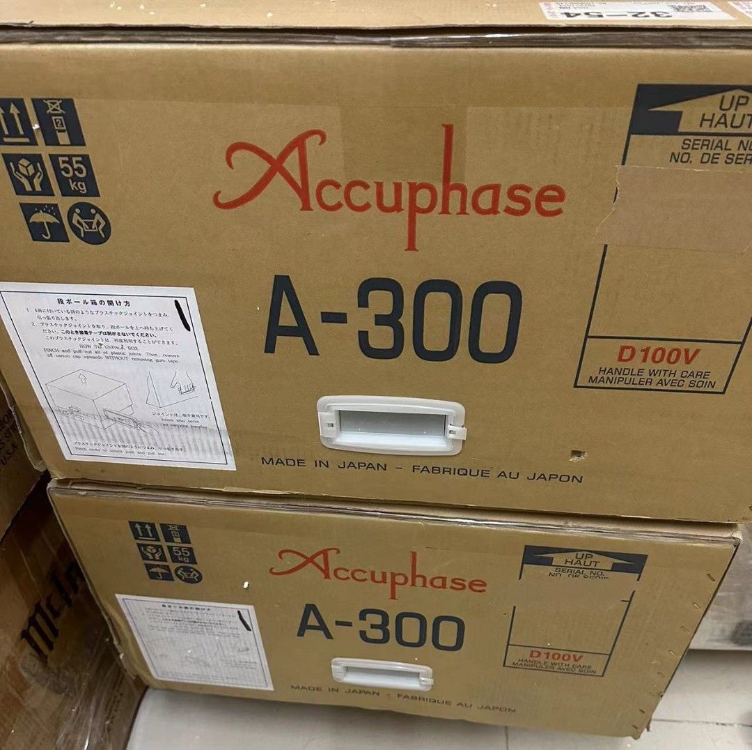 accuphase A300 mono power amp 95%new full box, 音響器材, 其他音響配件及設備 - Carousell