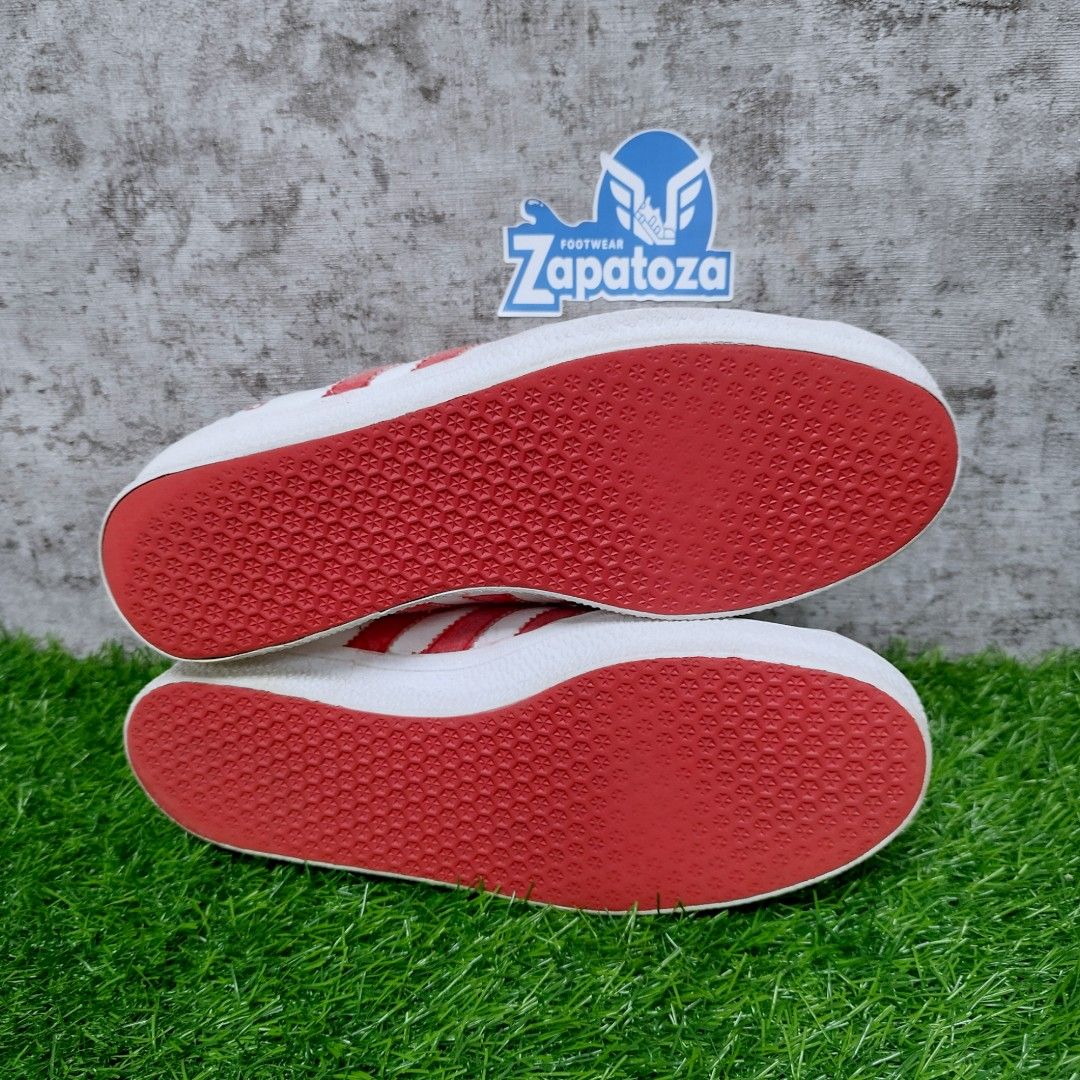 Adidas Gazelle I Love Tokyo, Fesyen Pria, Sepatu , Sneakers di Carousell