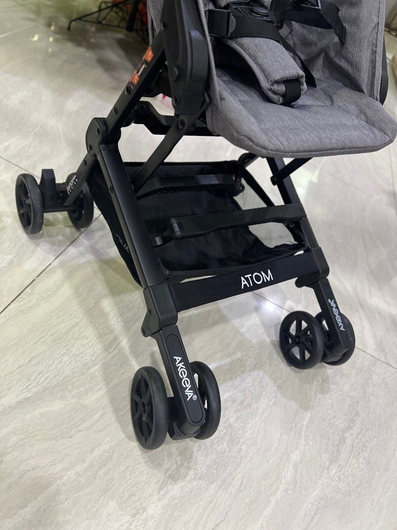Akeeva Atom Pocket Stroller, Babies & Kids, Going Out, Strollers on ...