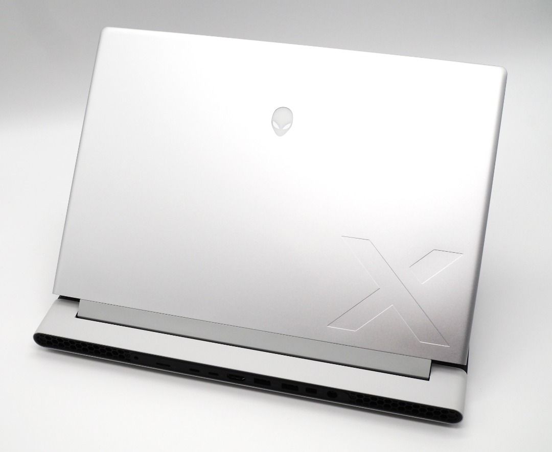 Alienware X16 Intel i7 13700HX RTX 4070 8GB VRAM 16GB RAM 1TB SSD ...
