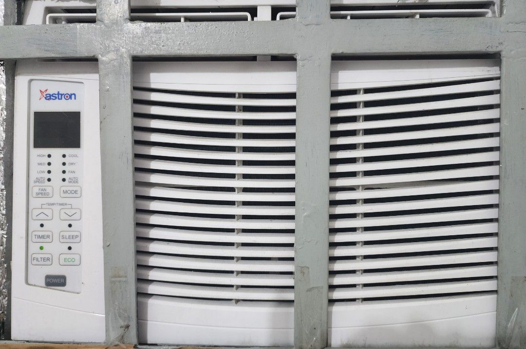 Astron Inverter Class .6HP Aircon with remote, TV & Home Appliances ...