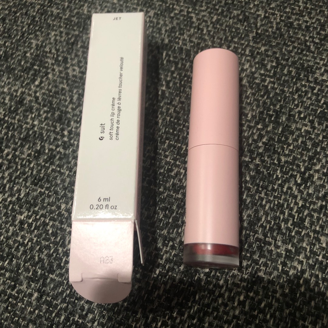 BRAND NEW AUTHENTIC GLOSSIER G SUIT IN JET, Beauty & Personal Care ...