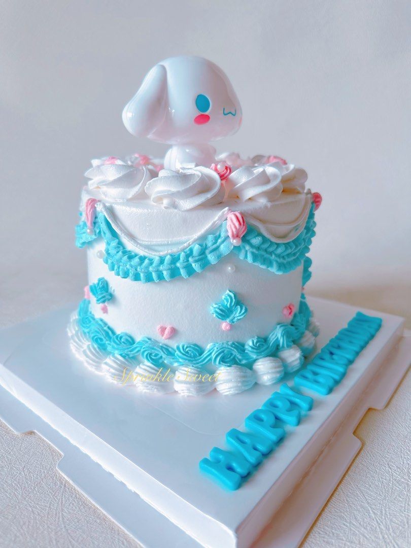 Sanrio Cinnamoroll Birthday cake/ Sanrio piñata cake/ Customised cake ...
