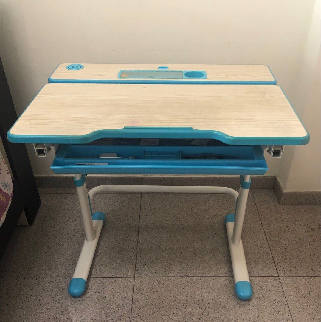 Kids Computer/Study Table & Chair (Nego), Furniture & Home Living ...