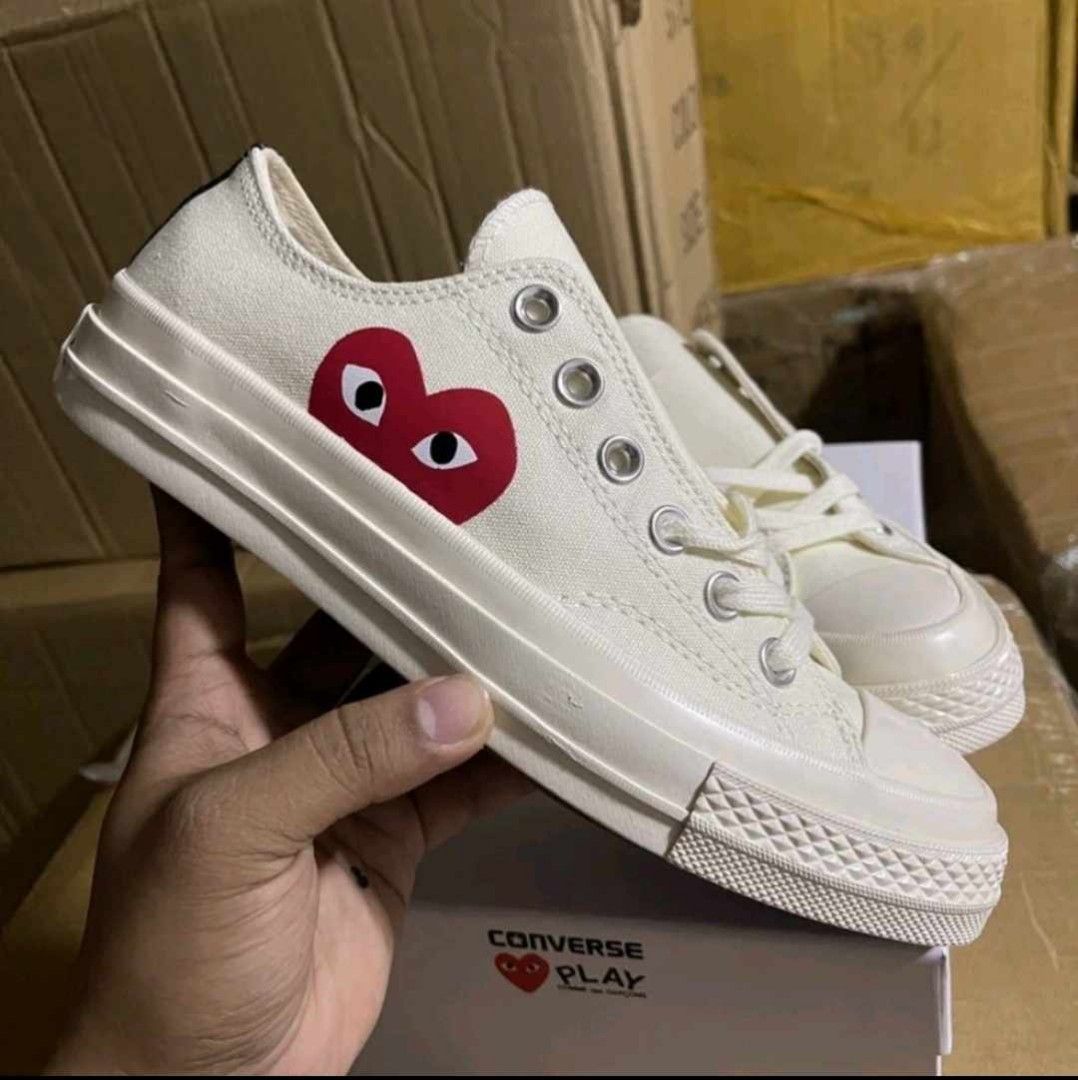 Converse Cdg Low Cream, Men's Fashion, Footwear, Sneakers on Carousell
